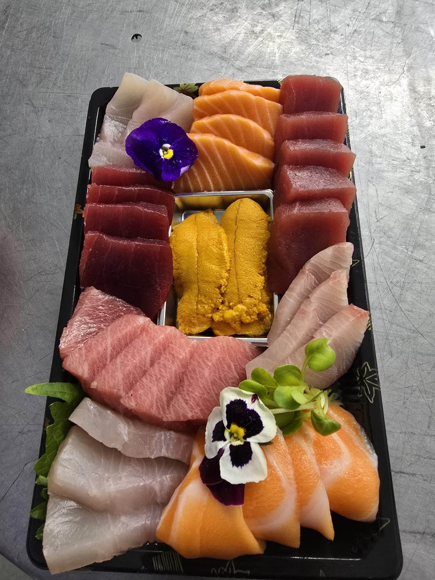 Assorted Sashimi Trays | Anna's seafood - Fish Market
